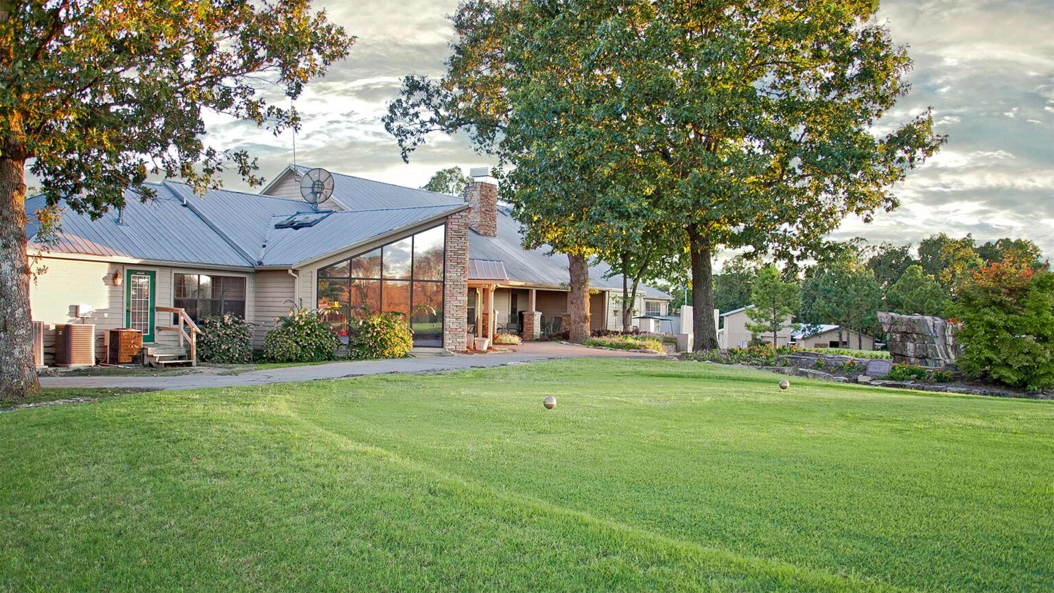 Photo Gallery - Holiday Hills Golf Club